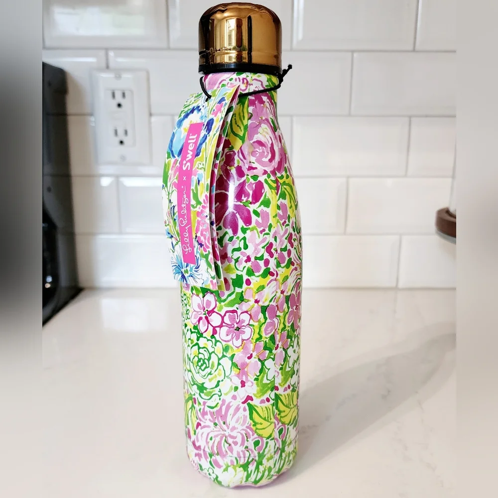 Lilly Pulitzer | Dining | Lilly Pulitzer X Swell In The Groves Water ...